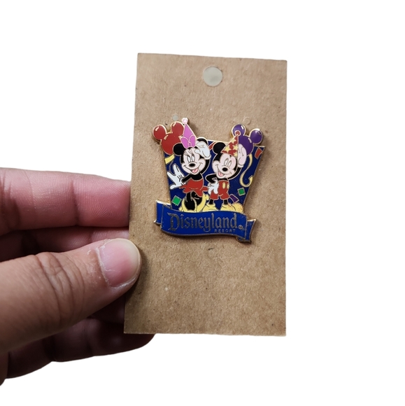 Jewelry | Gold Toned Walt Disney Travel Company Disneyland Resort Pin ...